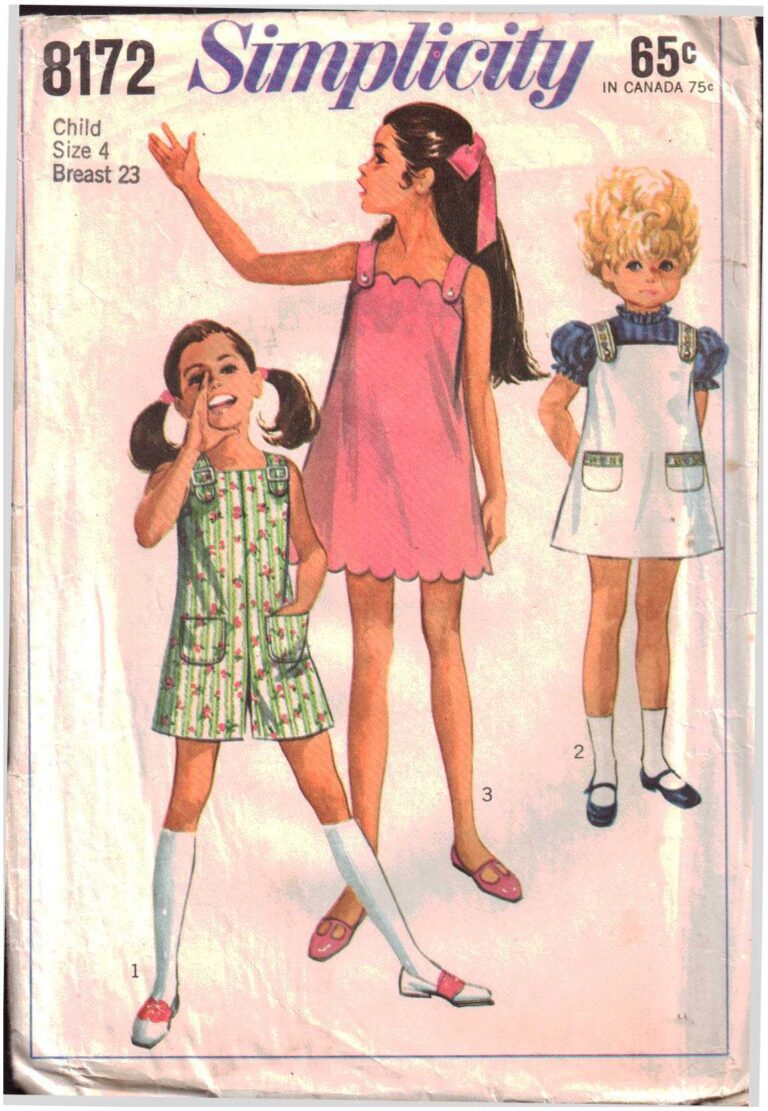 Simplicity 8172 Grils Dress Size: 4 Breast 23 Used Sewing Pattern